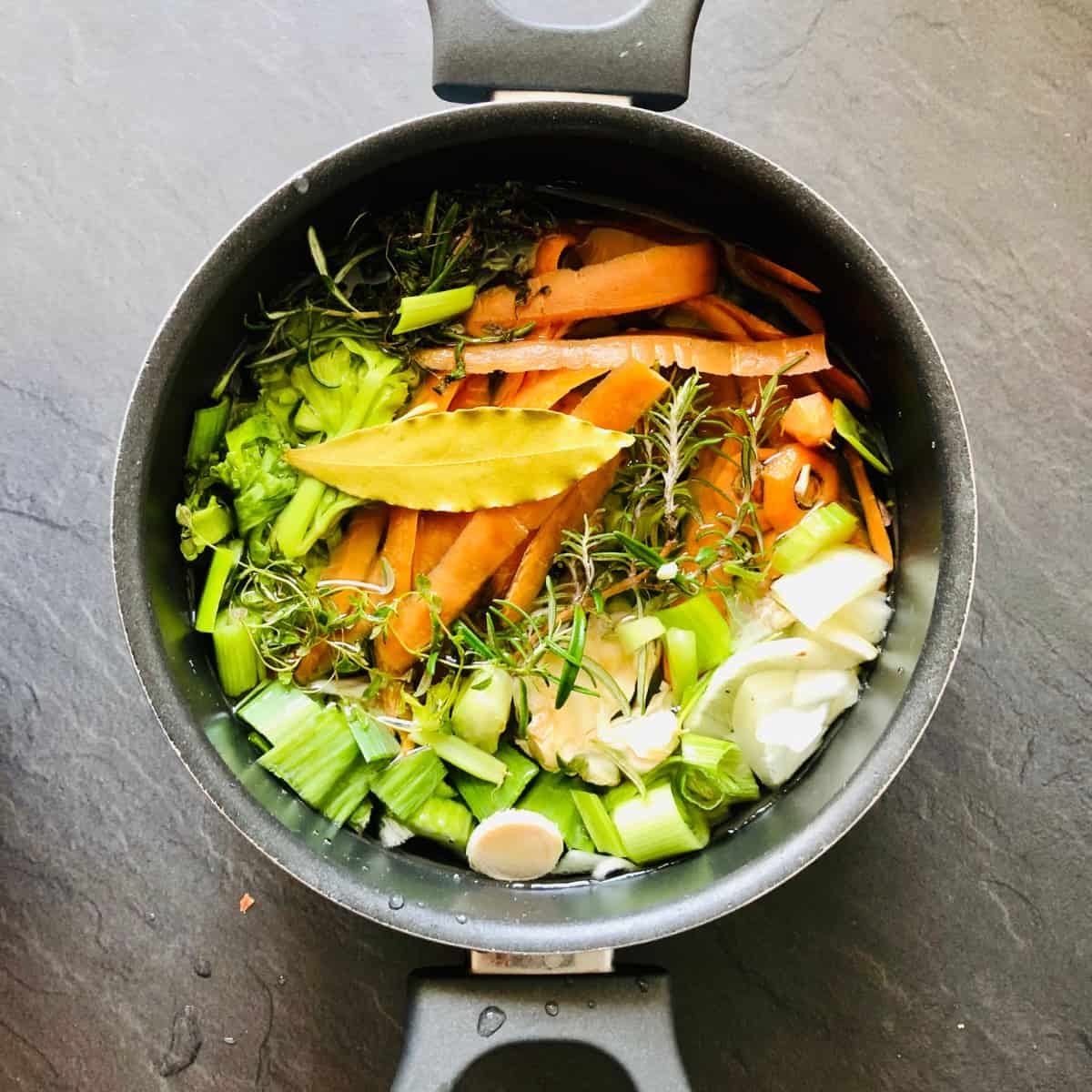 How To Make Vegetable Stock - Kitchen and Other Stories