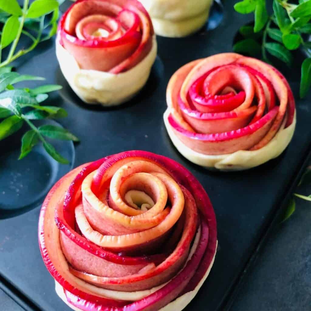 Apple Roses Recipe - Kitchen and Other Stories