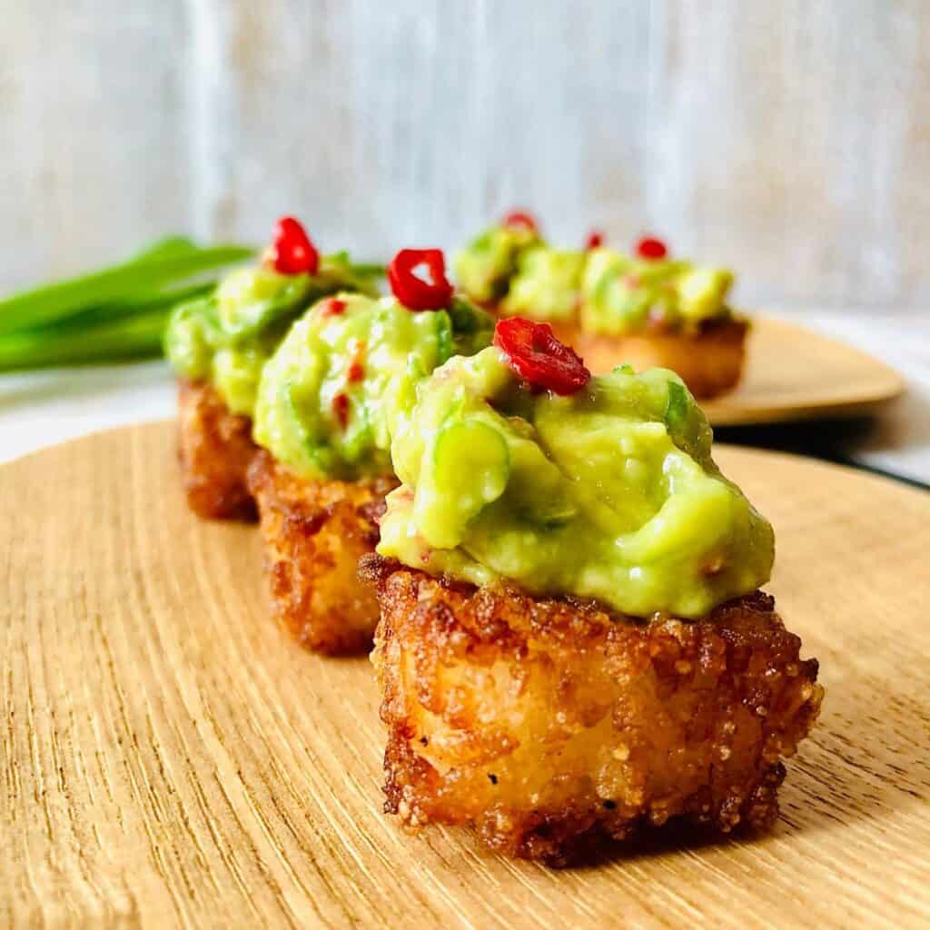 Crunchy Sushi With Avocado - Kitchen and Other Stories