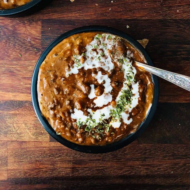 Kaali Daal Recipe - Kitchen and Other Stories