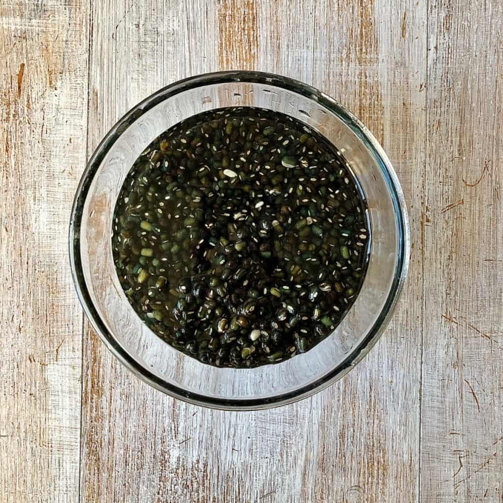 Kaali Daal Recipe - Kitchen and Other Stories