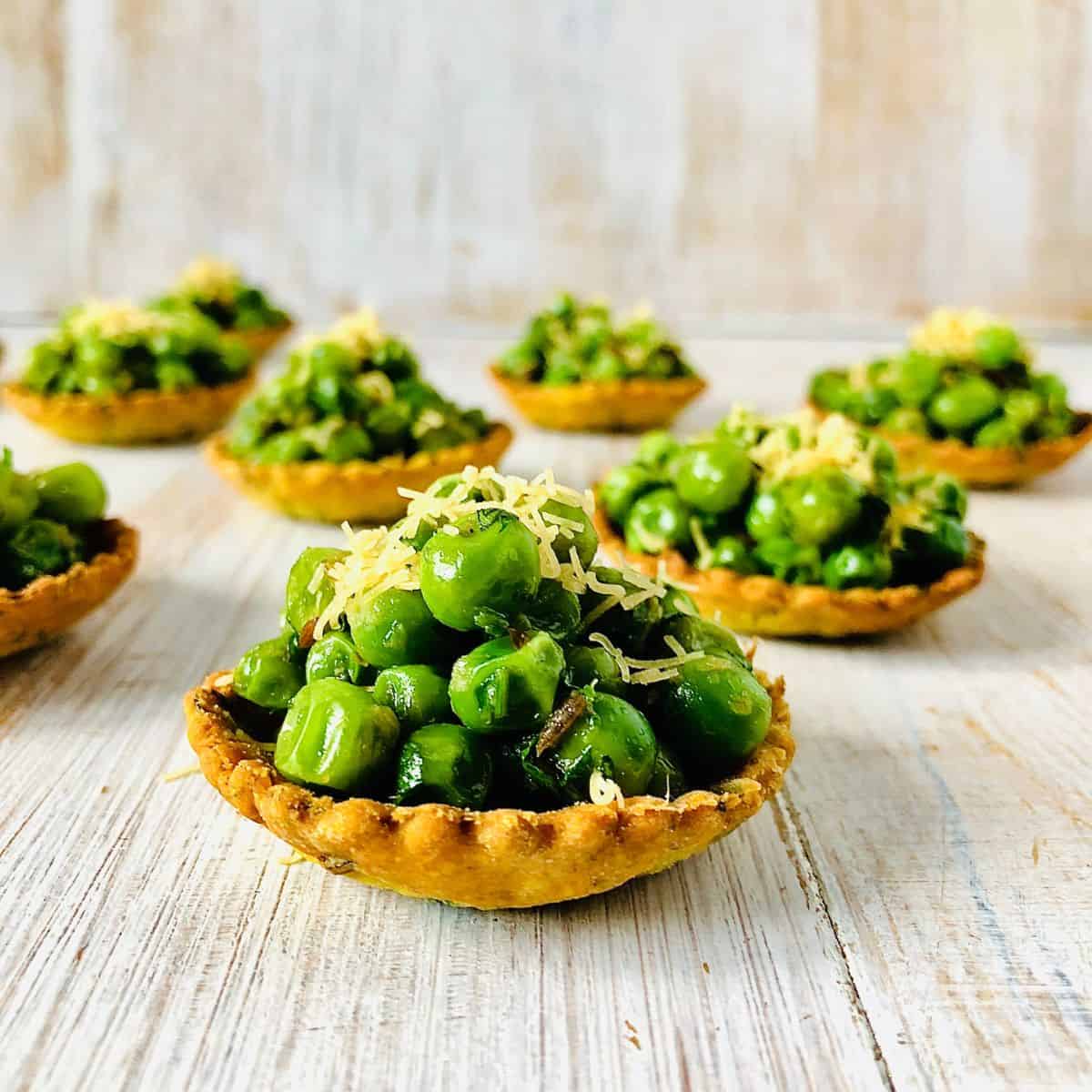 Detox Water - Cleaver Infusion - Kitchen and Other Stories