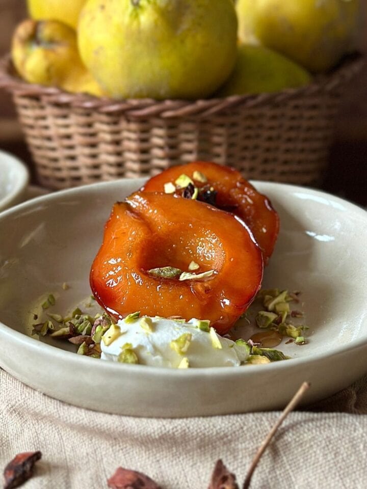 How to Use Medlar Fruit: Smooth Medlar Butter Recipe (Not Jam ...